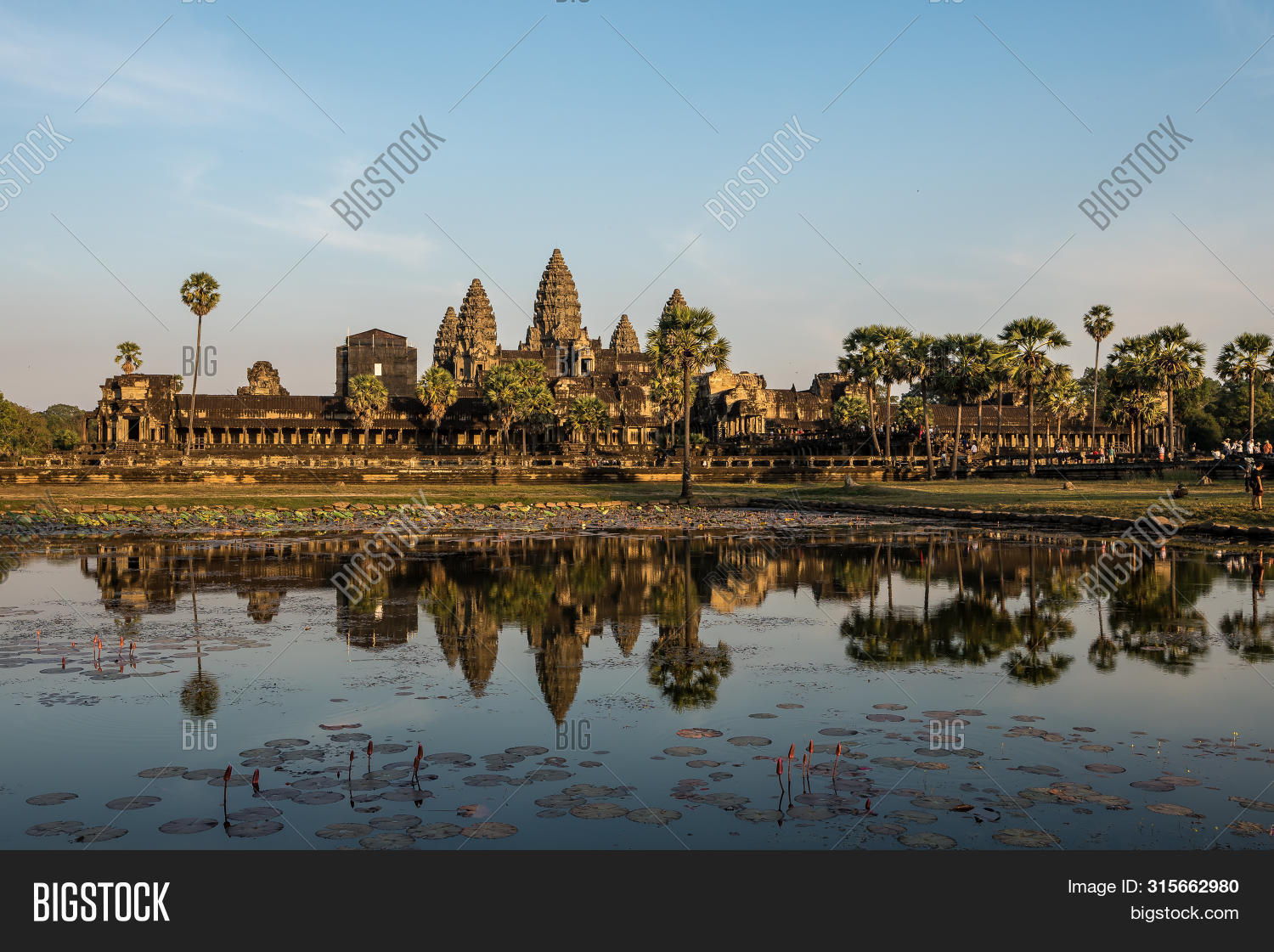 Angkor Wat Temple Image & Photo (Free Trial) | Bigstock
