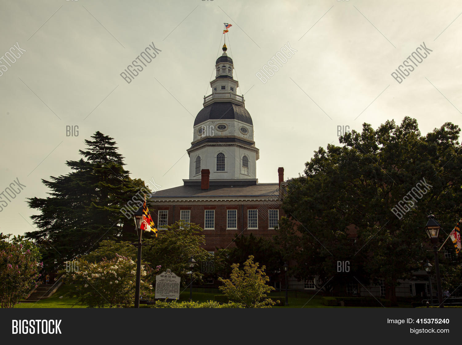 Capitol Building Annapolis Waterfront