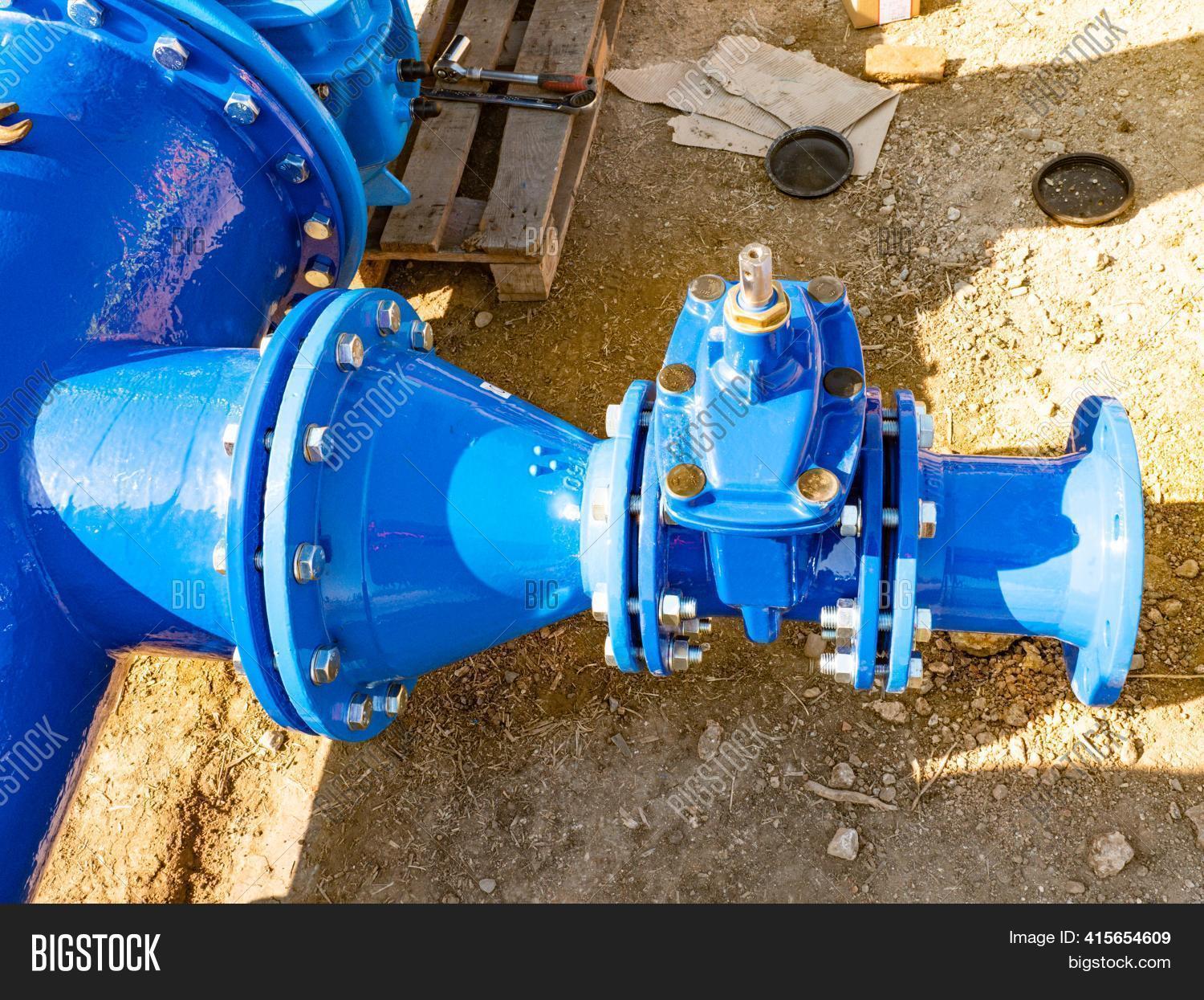 Building Underground Image & Photo (Free Trial) | Bigstock