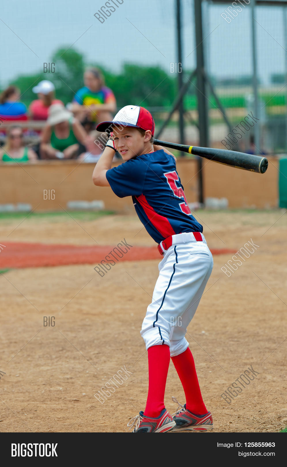 Imagen y foto Young Baseball Boy (prueba gratis) | Bigstock