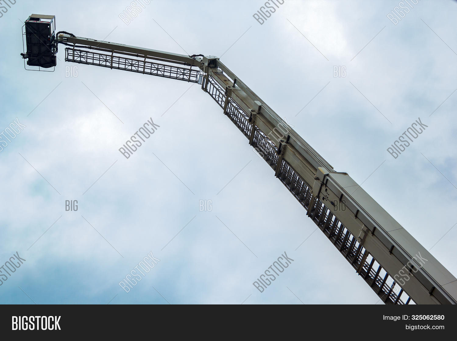 Telescopic Lift Fire Image & Photo (Free Trial) | Bigstock