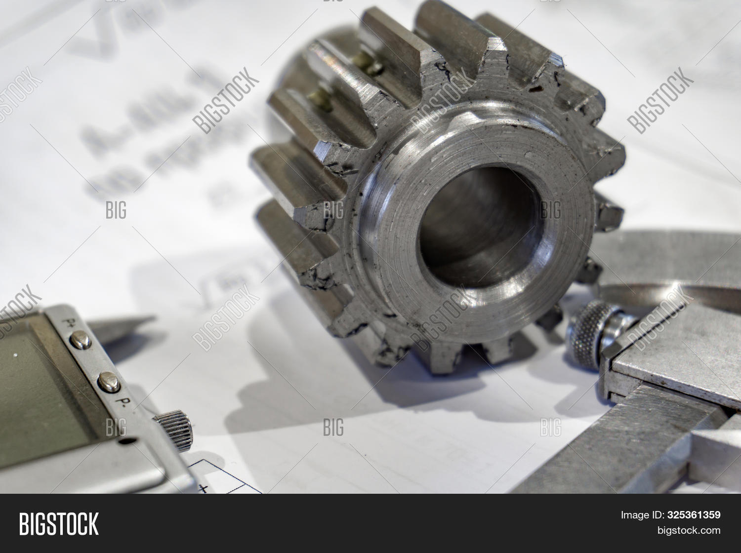 Measuring Gears Image & Photo (Free Trial) | Bigstock