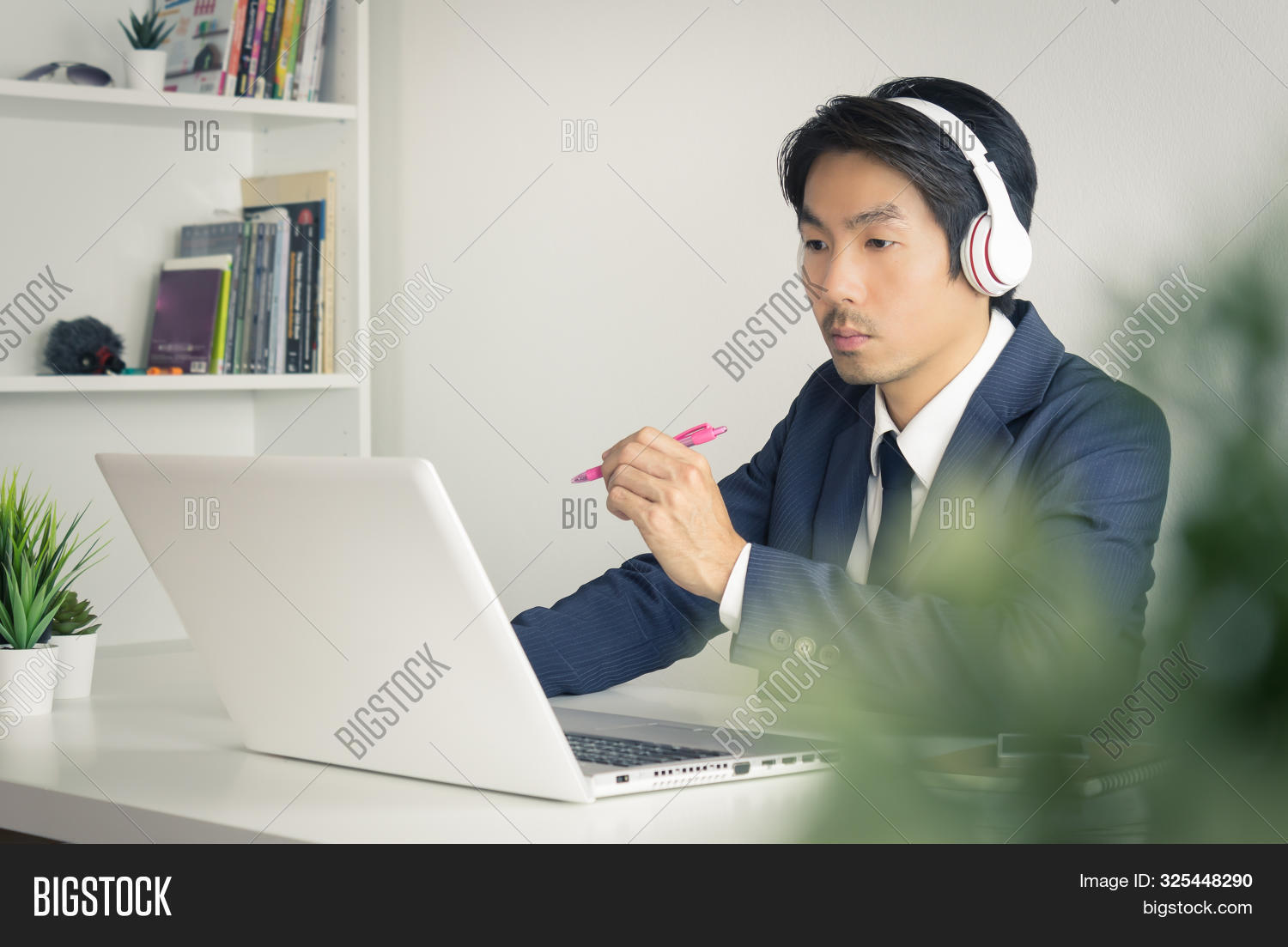 Asian Consultant Asian Image & Photo (Free Trial) | Bigstock