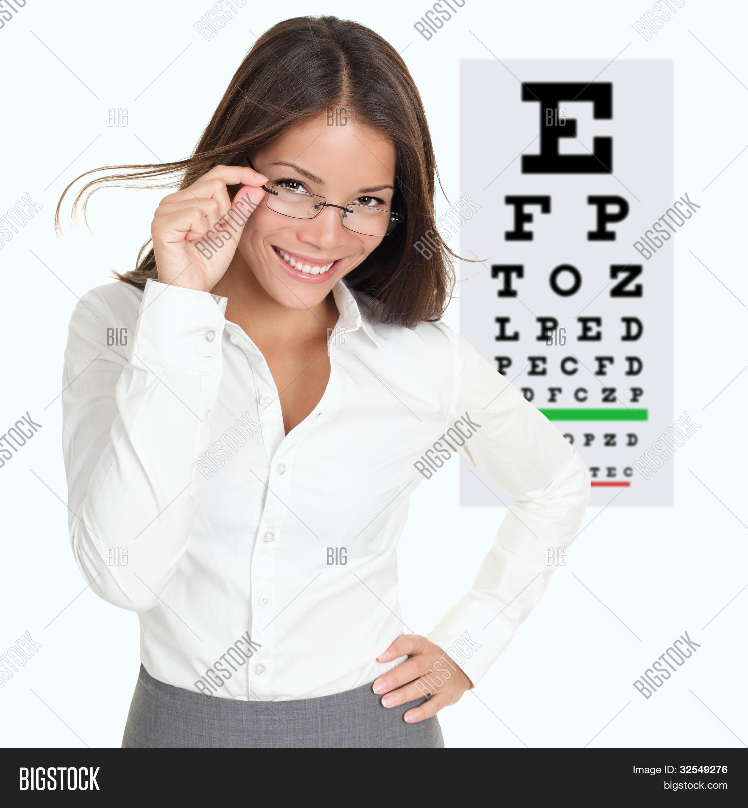 Optician Optometrist Image & Photo (Free Trial) | Bigstock