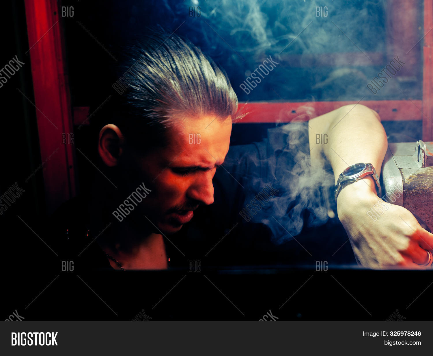 Man Criminal 图片和照片（免费试用） | Bigstock