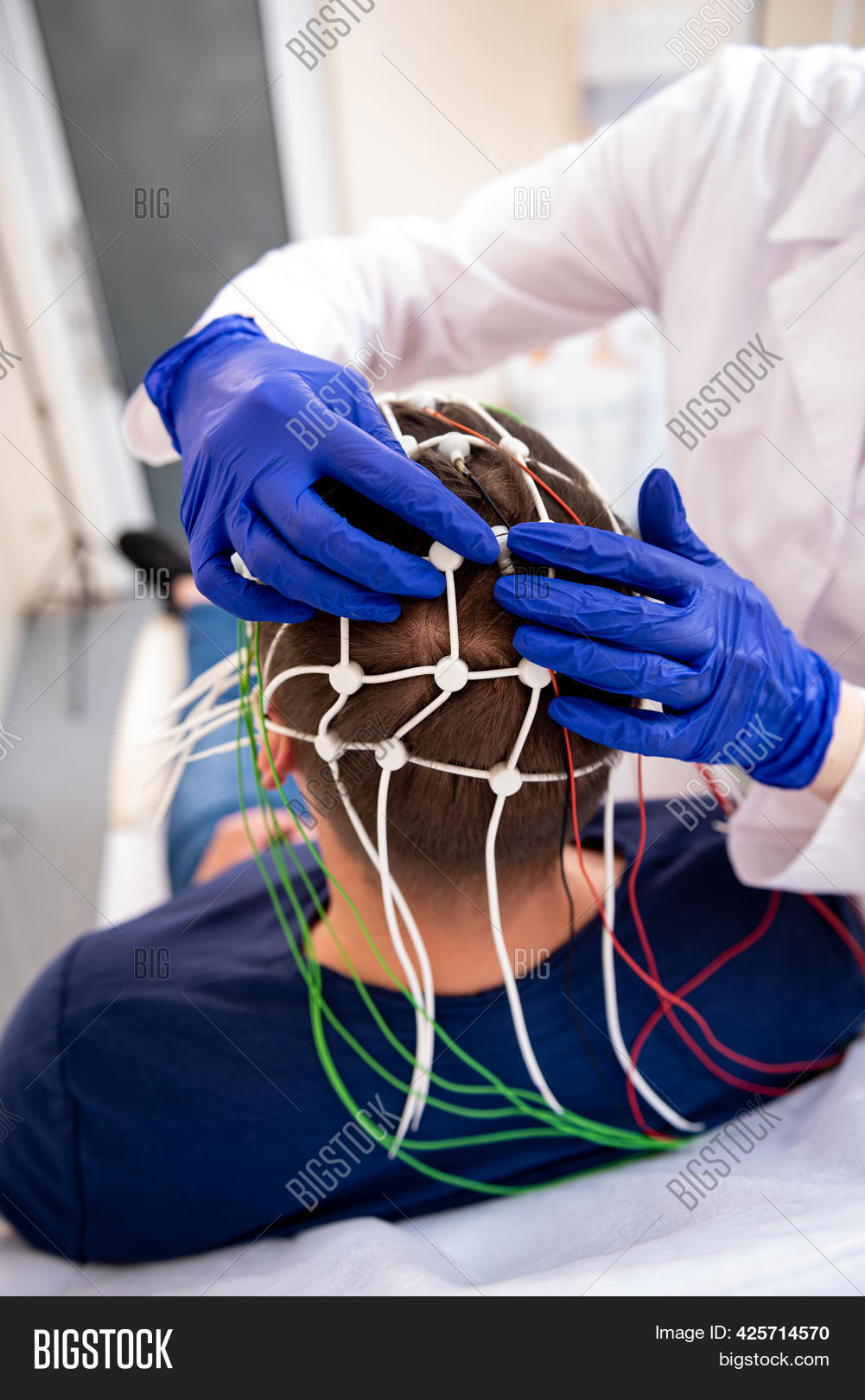 Patient Brain Testing Image & Photo (Free Trial) | Bigstock