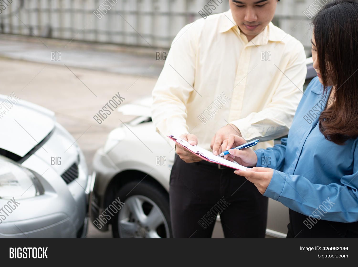 Asian Women Driver Image & Photo (Free Trial) | Bigstock