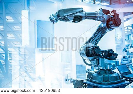 Robotic Arm Catch Image & Photo (Free Trial) | Bigstock