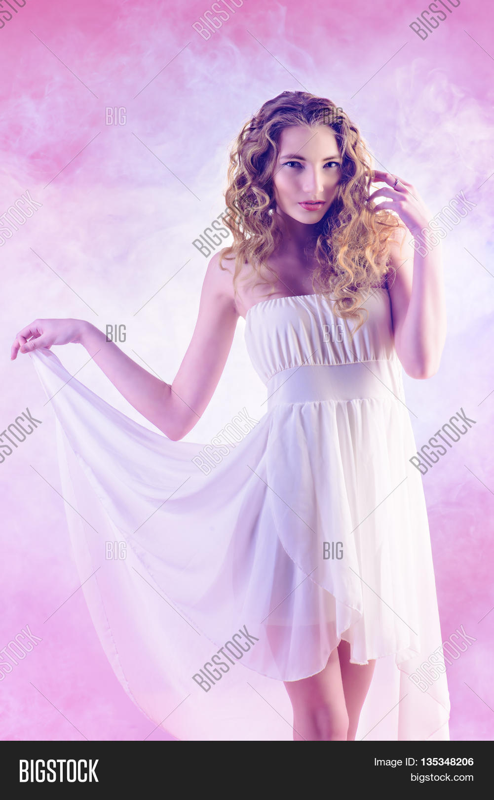 Beautiful Romantic Image & Photo (Free Trial) | Bigstock