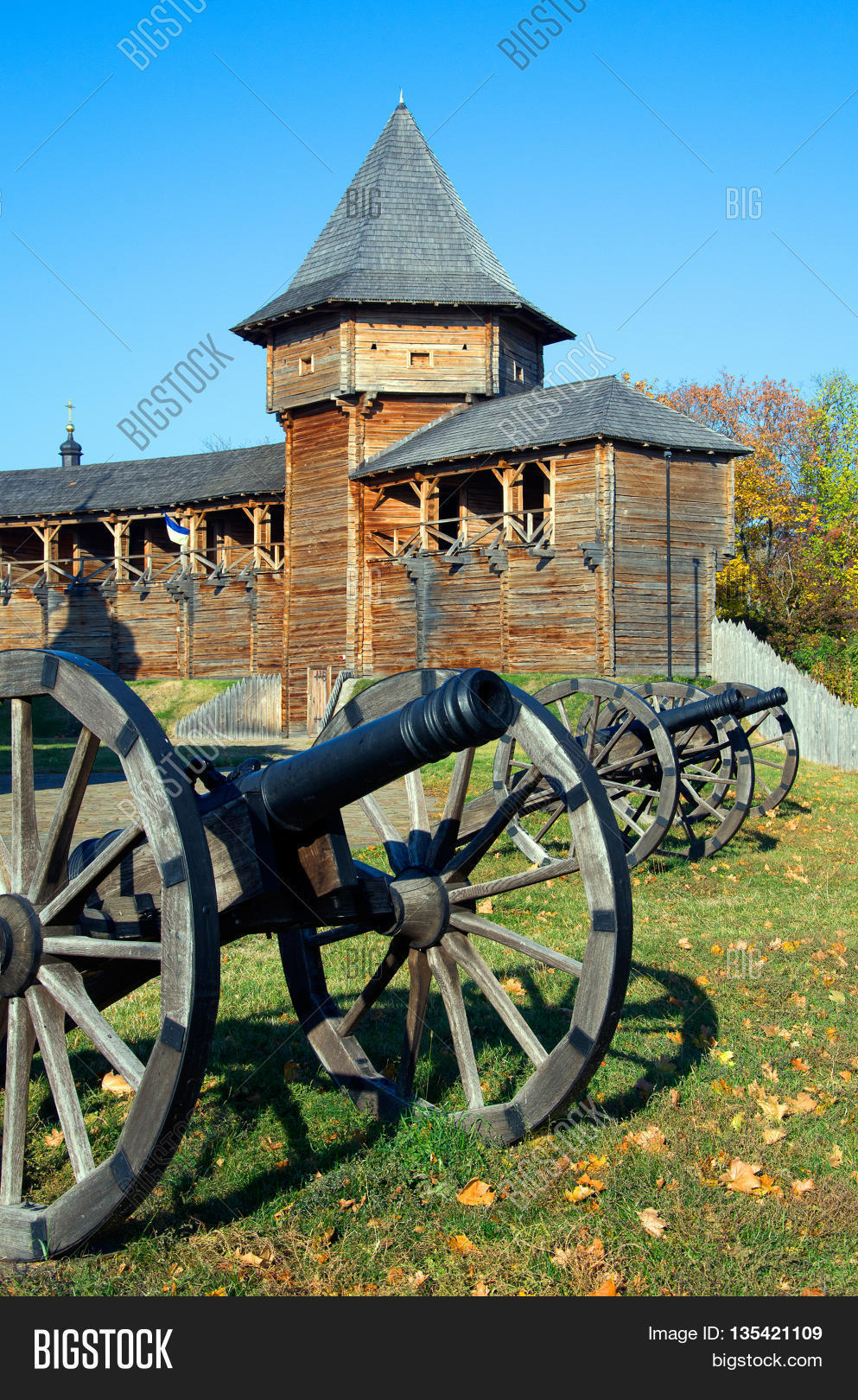 Citadel Fortress Image & Photo (Free Trial) | Bigstock