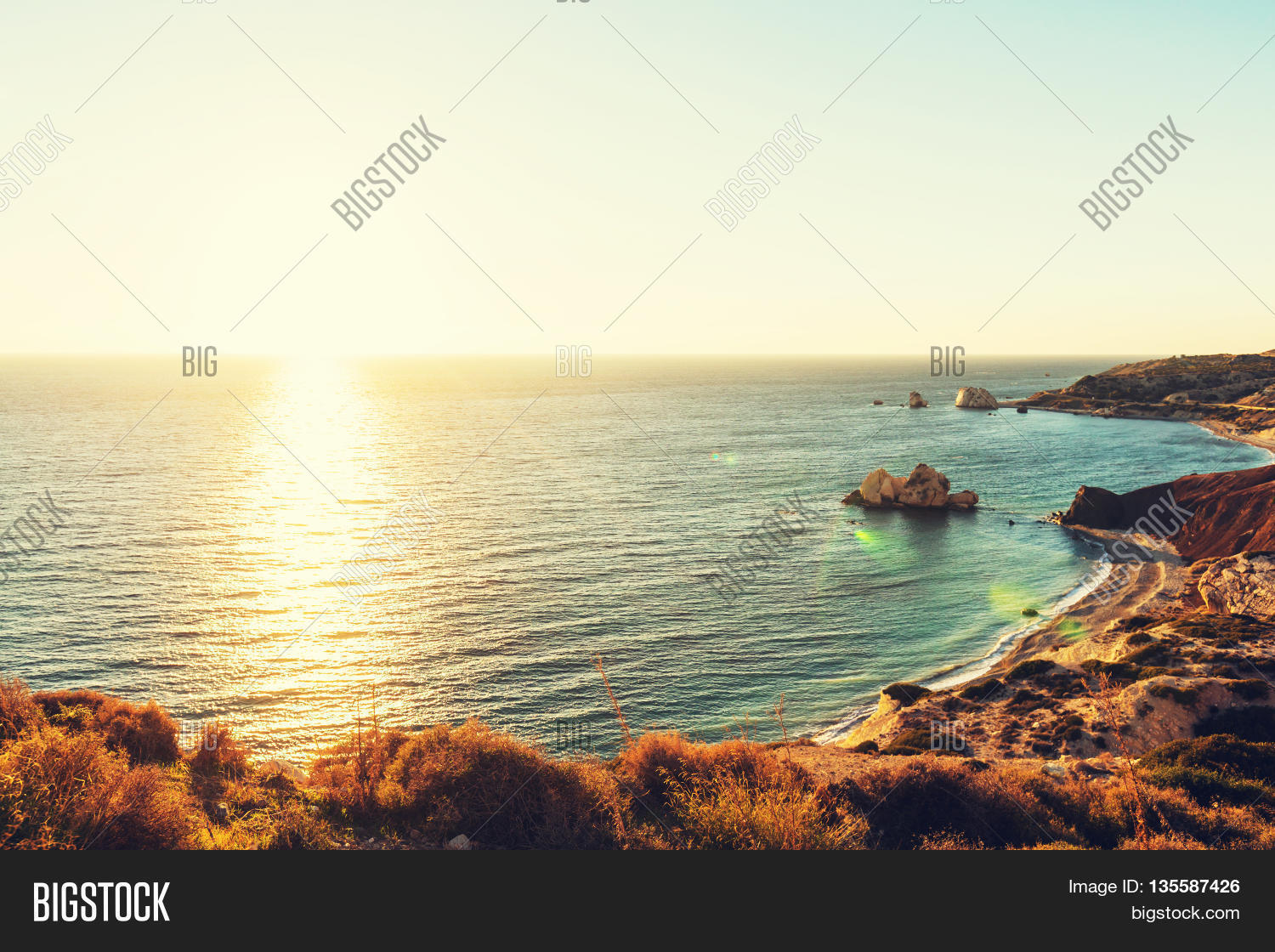Beautiful Sea Shore Image & Photo (Free Trial) | Bigstock