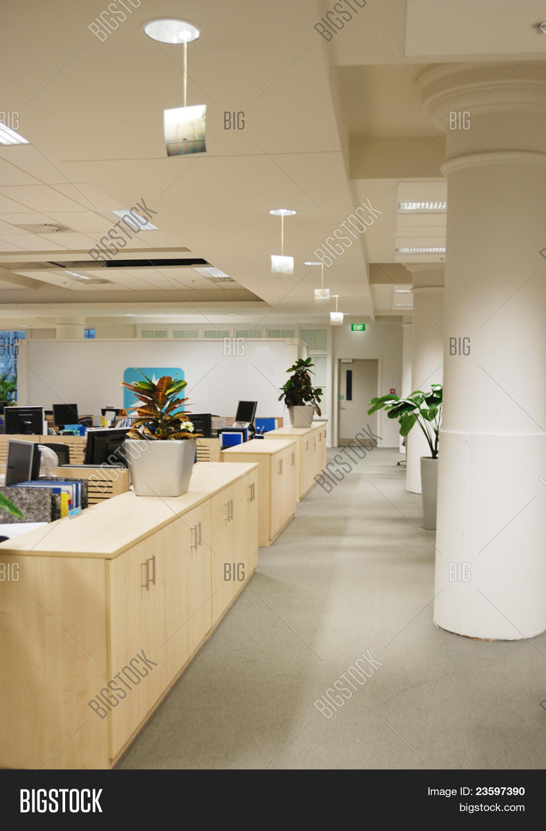 Office Workplace Image & Photo (Free Trial) | Bigstock