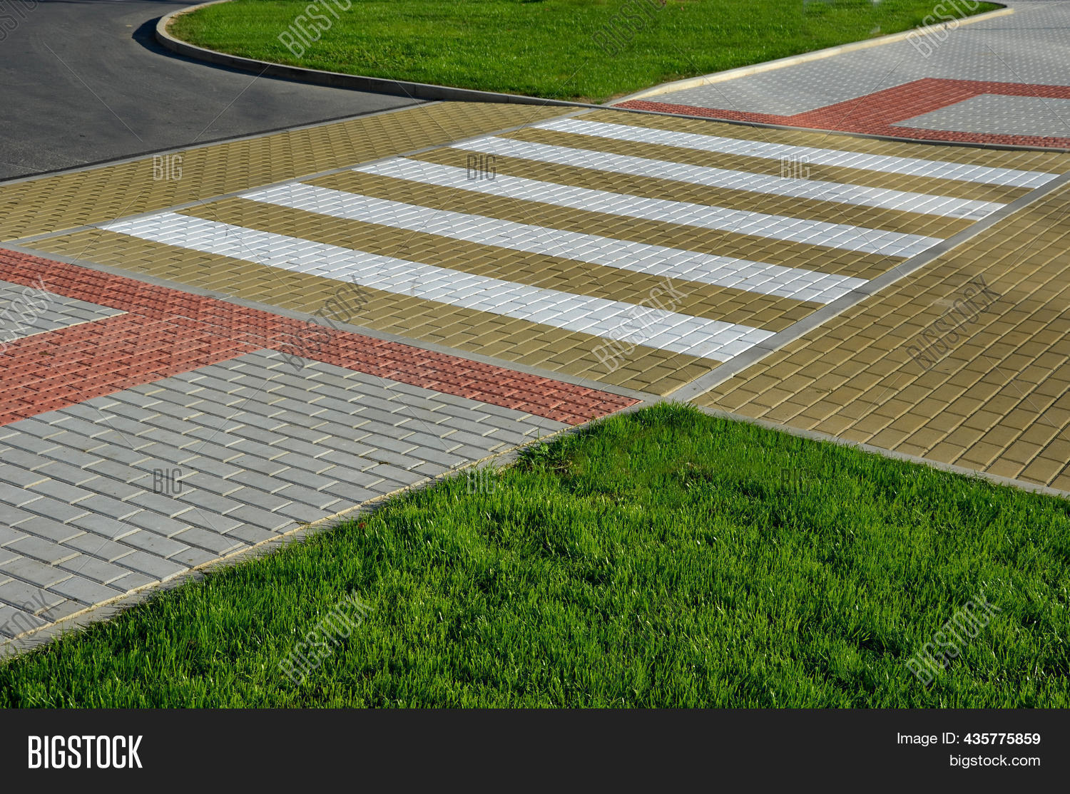 New Sloping Parking Image & Photo (Free Trial) | Bigstock