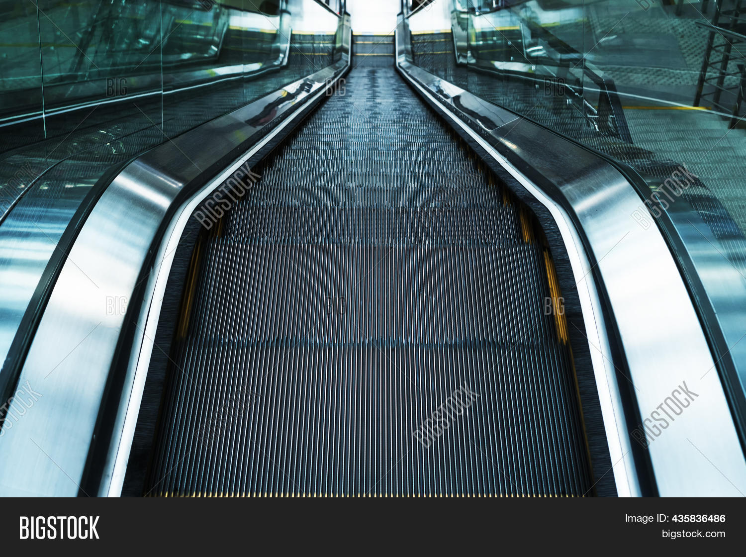 Loophole Narrow Image & Photo (Free Trial) | Bigstock