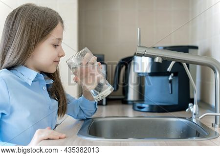 Glass Clean Water Kids Image & Photo (Free Trial) | Bigstock