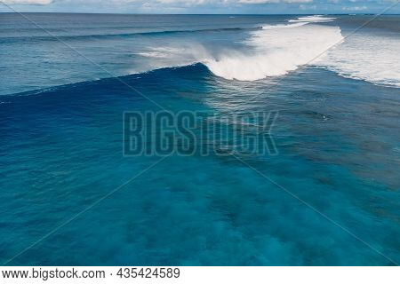 Blue Barrel Waves Image & Photo (Free Trial) | Bigstock