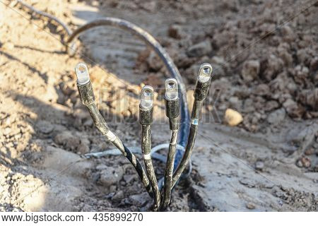 Ends Electrical Cable Image & Photo (Free Trial) | Bigstock