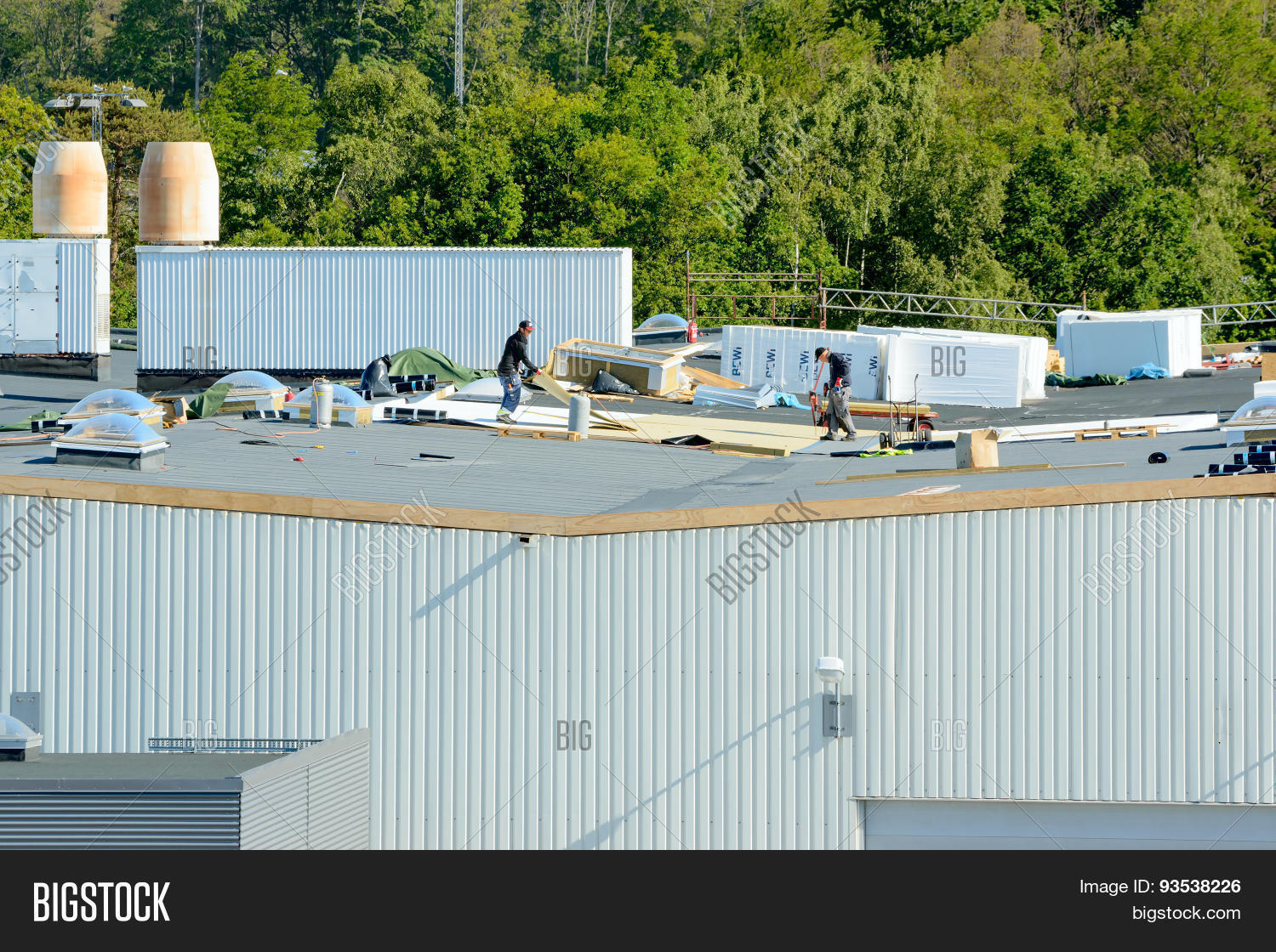 Roof Workers Image & Photo (Free Trial) | Bigstock