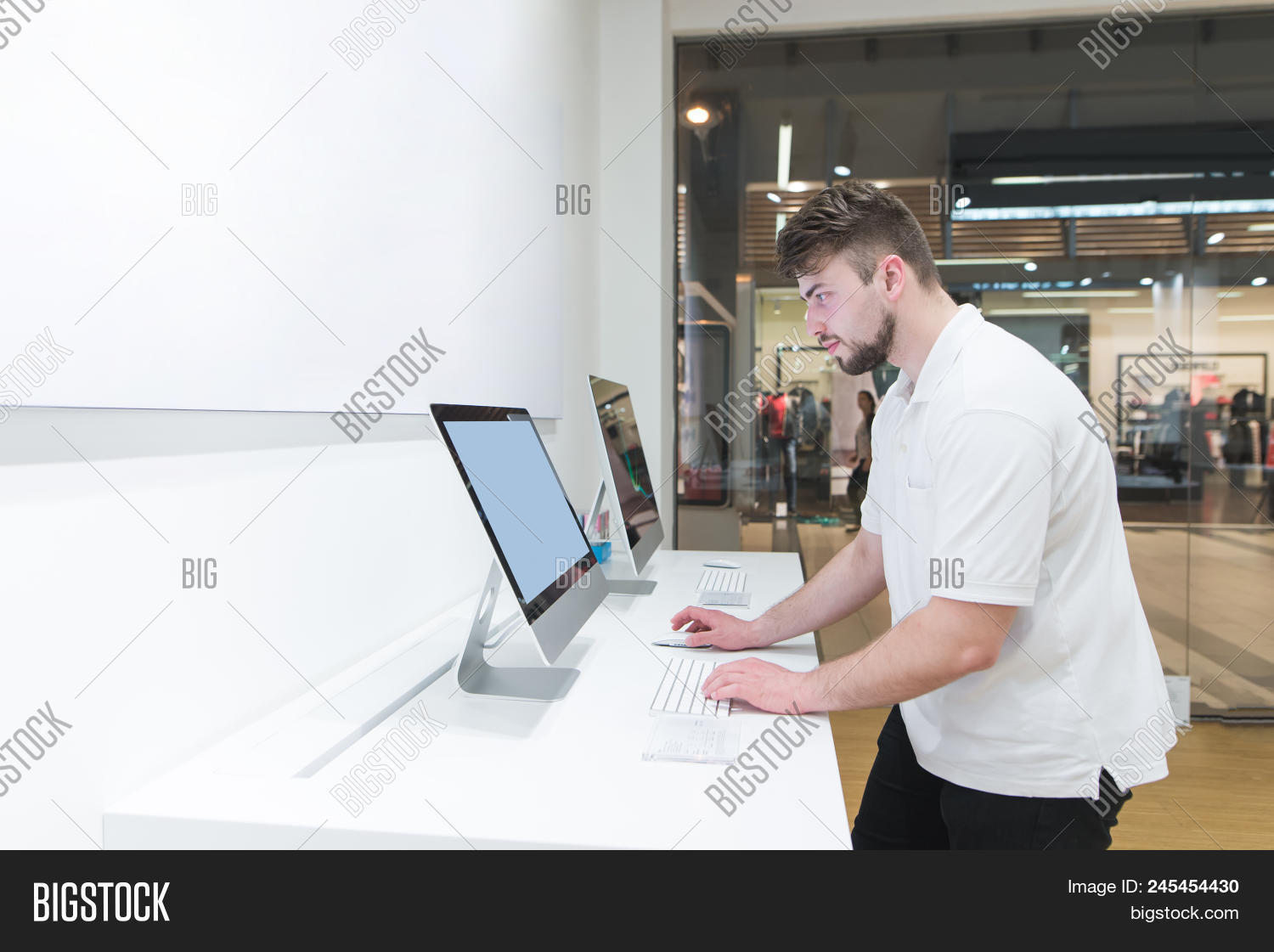 Man Uses Computer Image & Photo (Free Trial) | Bigstock