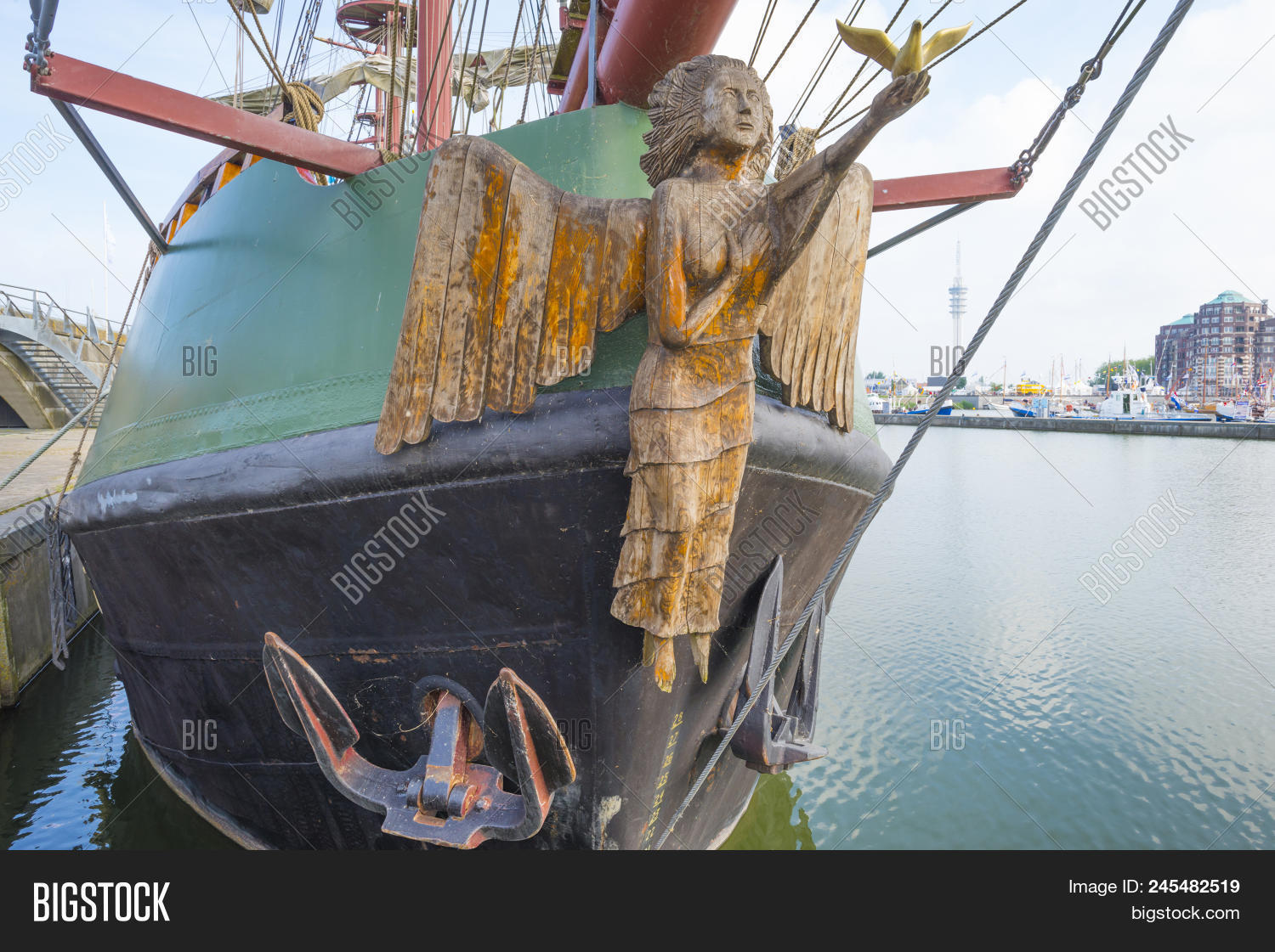 Figurehead Sailing Image & Photo (Free Trial) | Bigstock