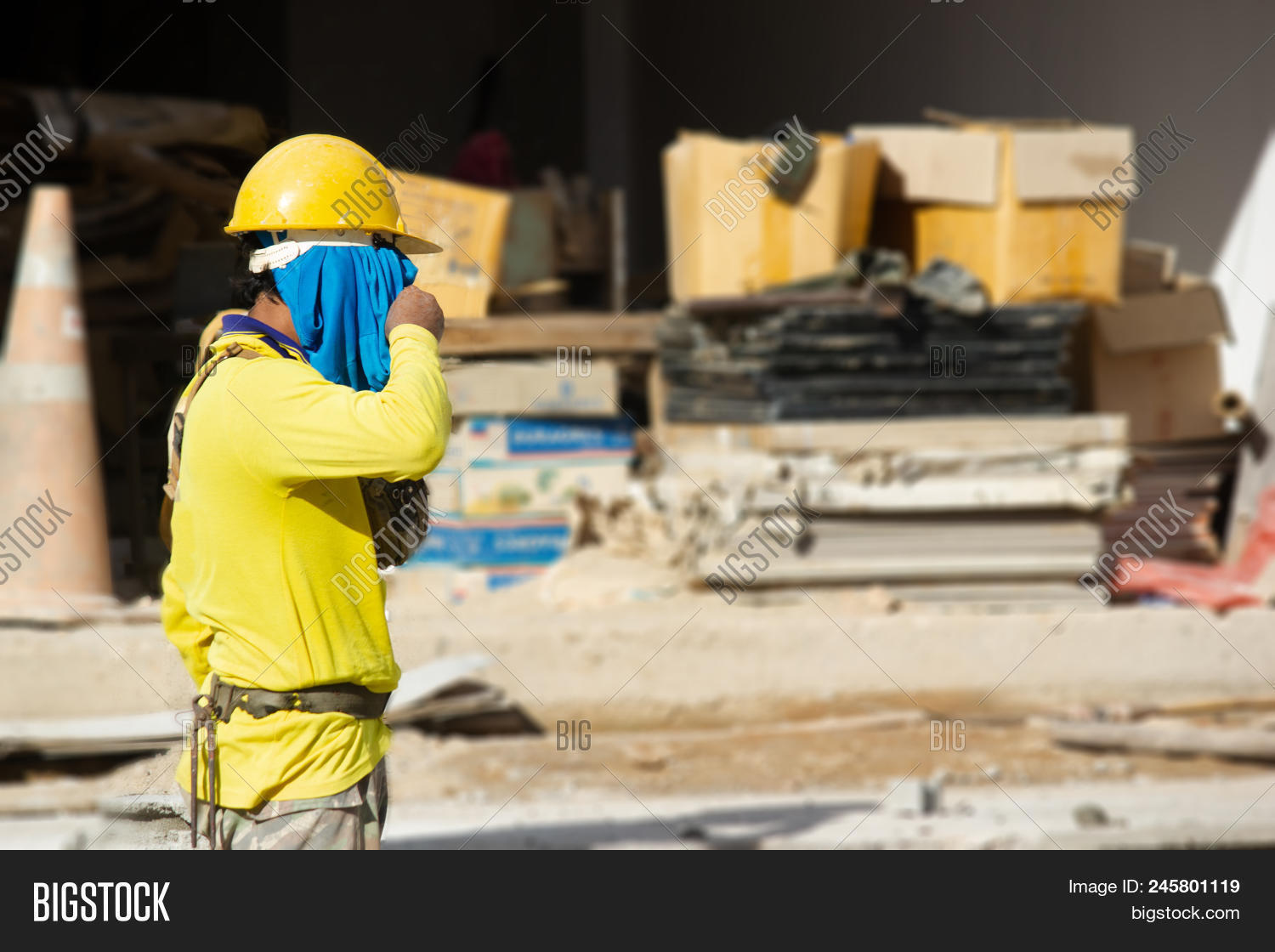 Mason Brick Builders Image & Photo (Free Trial) | Bigstock