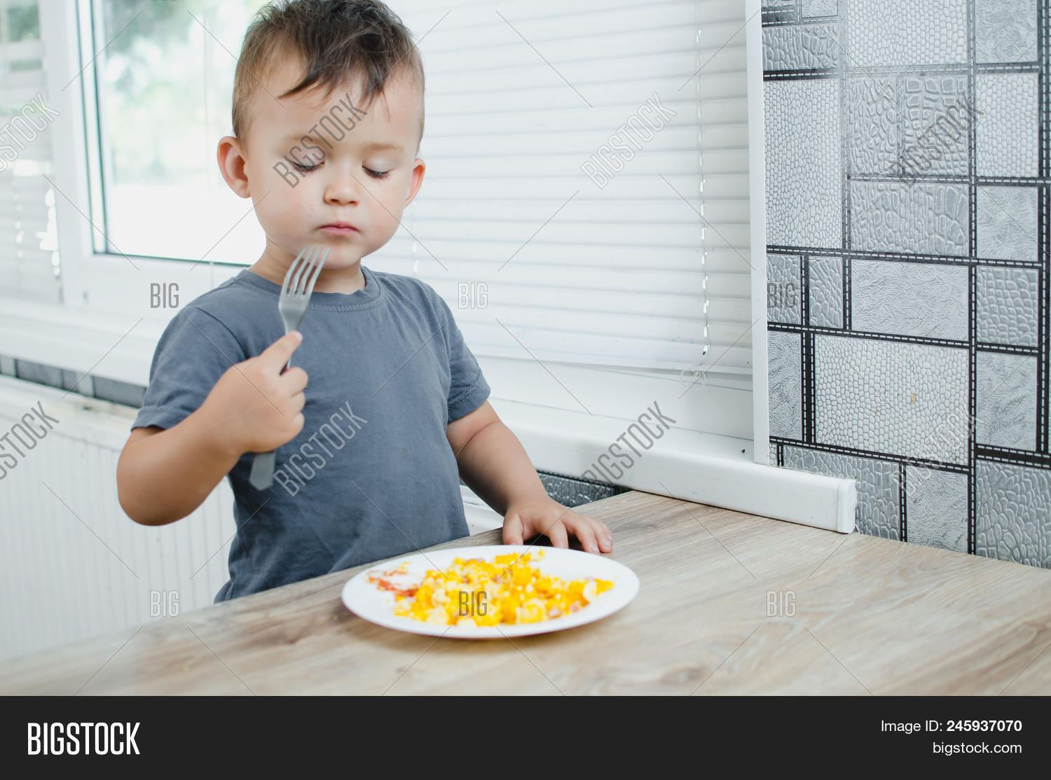 Child T-shirt Kitchen Image & Photo (Free Trial) | Bigstock