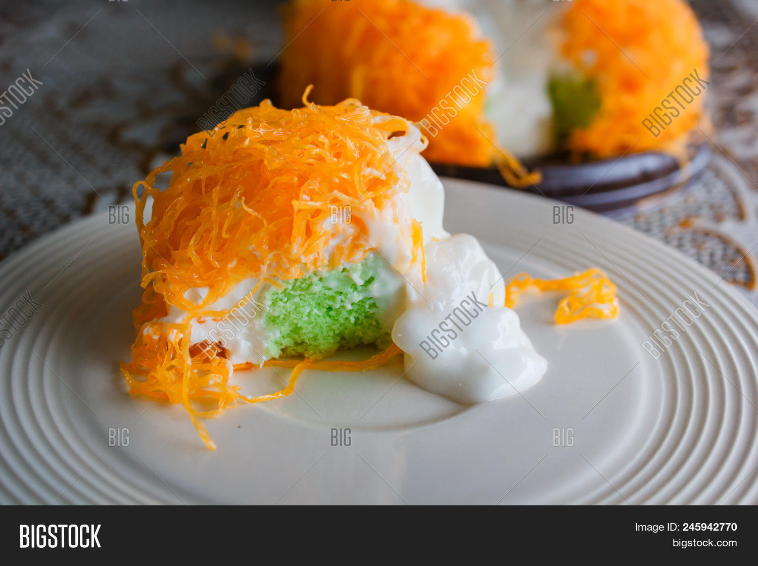 Gold Egg Yolk Thread Image & Photo (Free Trial) | Bigstock