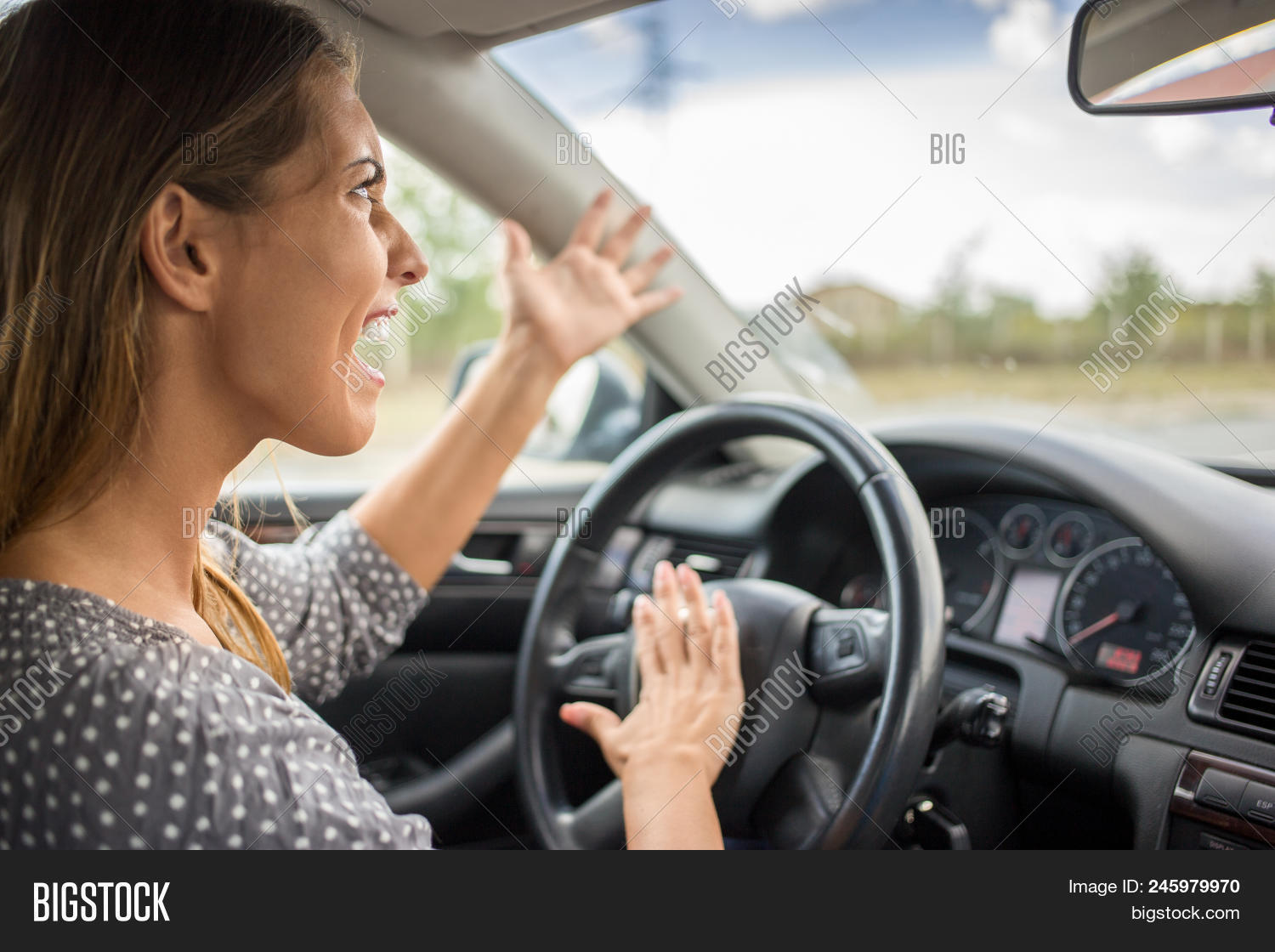 Beautiful Angry Woman Image & Photo (Free Trial) | Bigstock