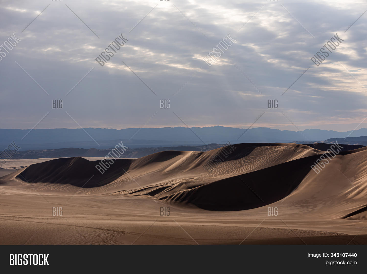 Shape Sand Dunes Lut Image & Photo (Free Trial) | Bigstock