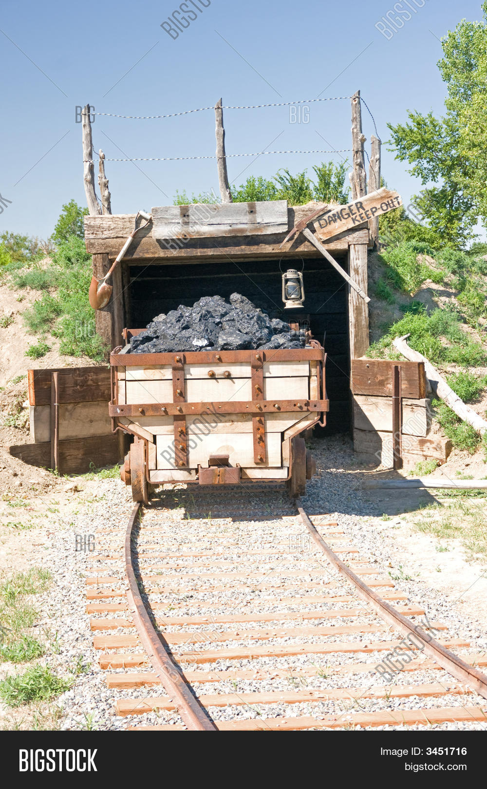 Coal Cart Image & Photo (Free Trial) | Bigstock