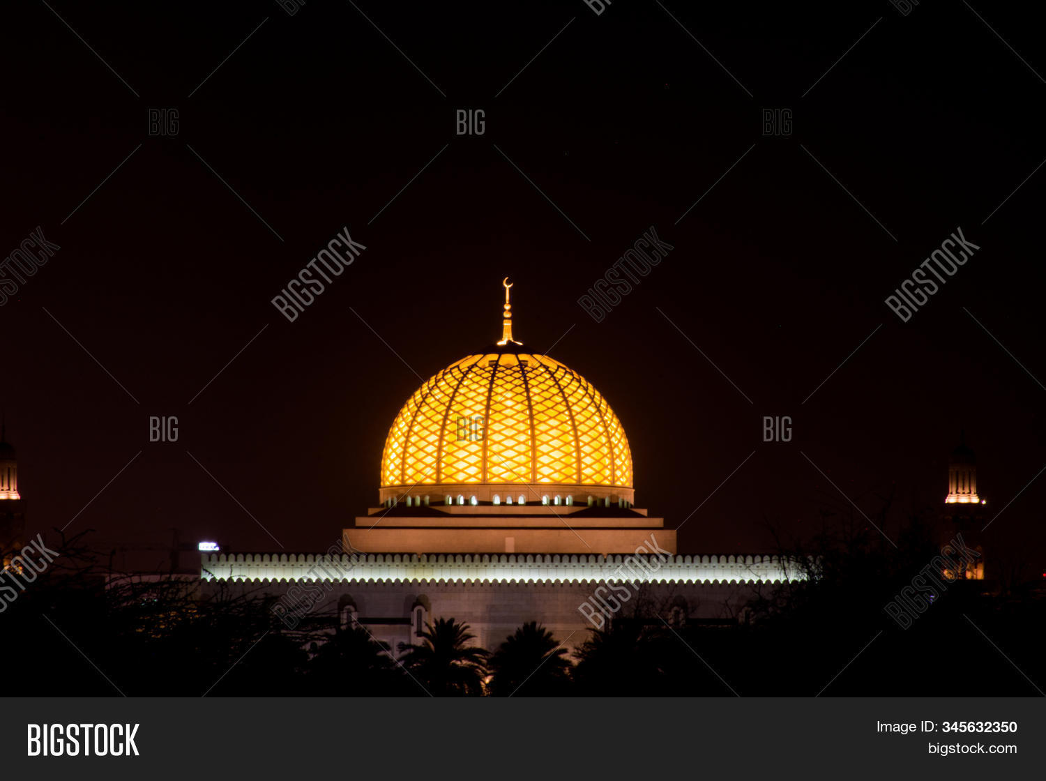 Glowing Center Dome Image & Photo (Free Trial) | Bigstock
