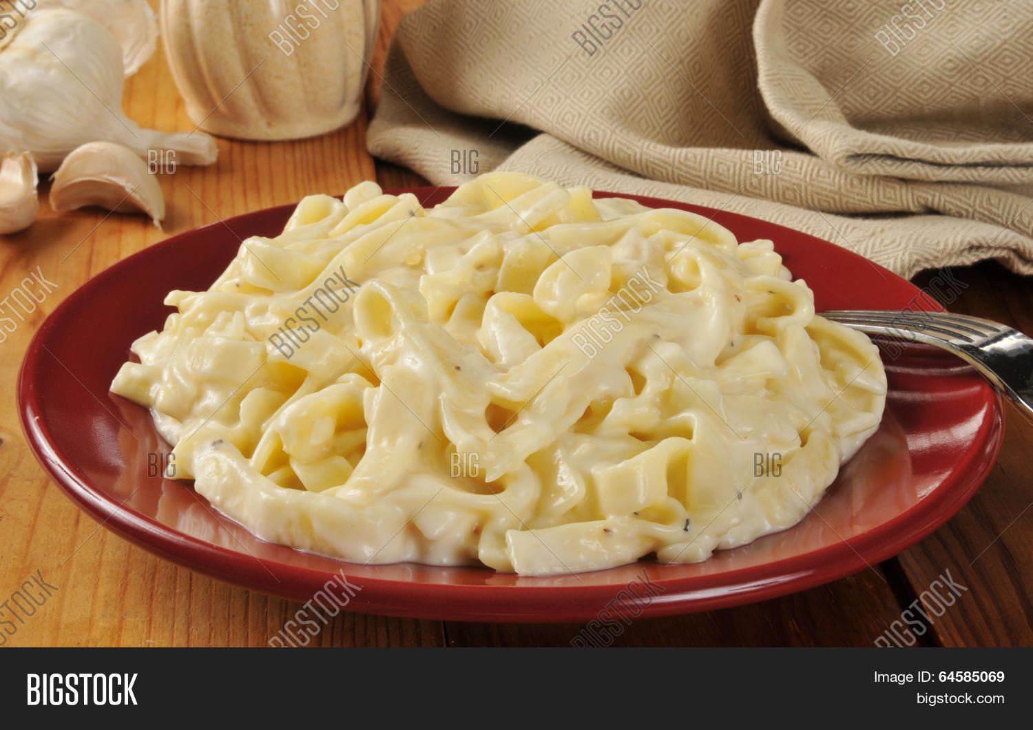 Fettuccini Alfredo Image & Photo (Free Trial) | Bigstock