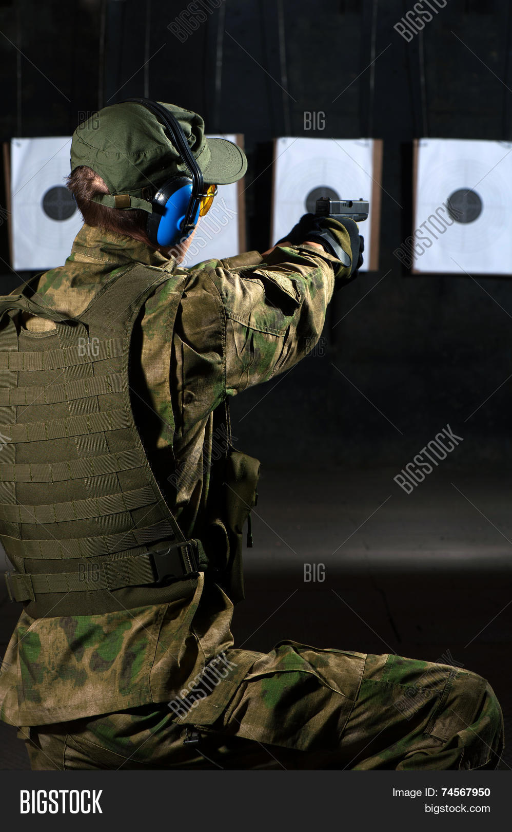 Man Shooting Rifle Image & Photo (Free Trial) | Bigstock