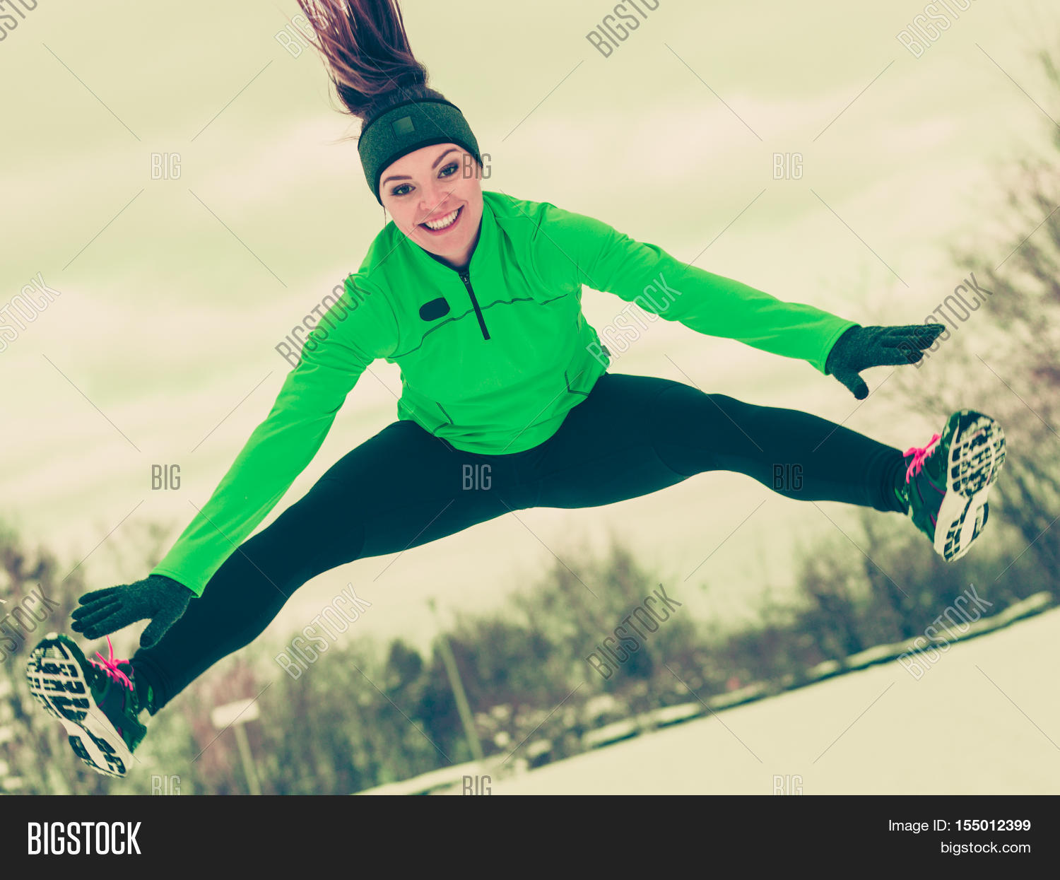 Woman Fit Sport Model Image & Photo (Free Trial) | Bigstock