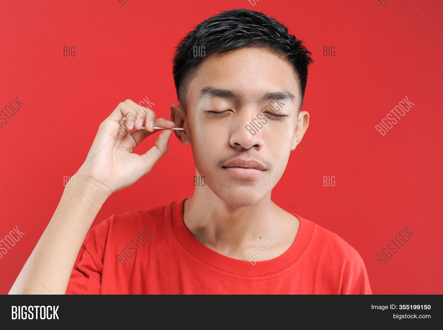 Young Asian Man Cleans Image & Photo (Free Trial) | Bigstock