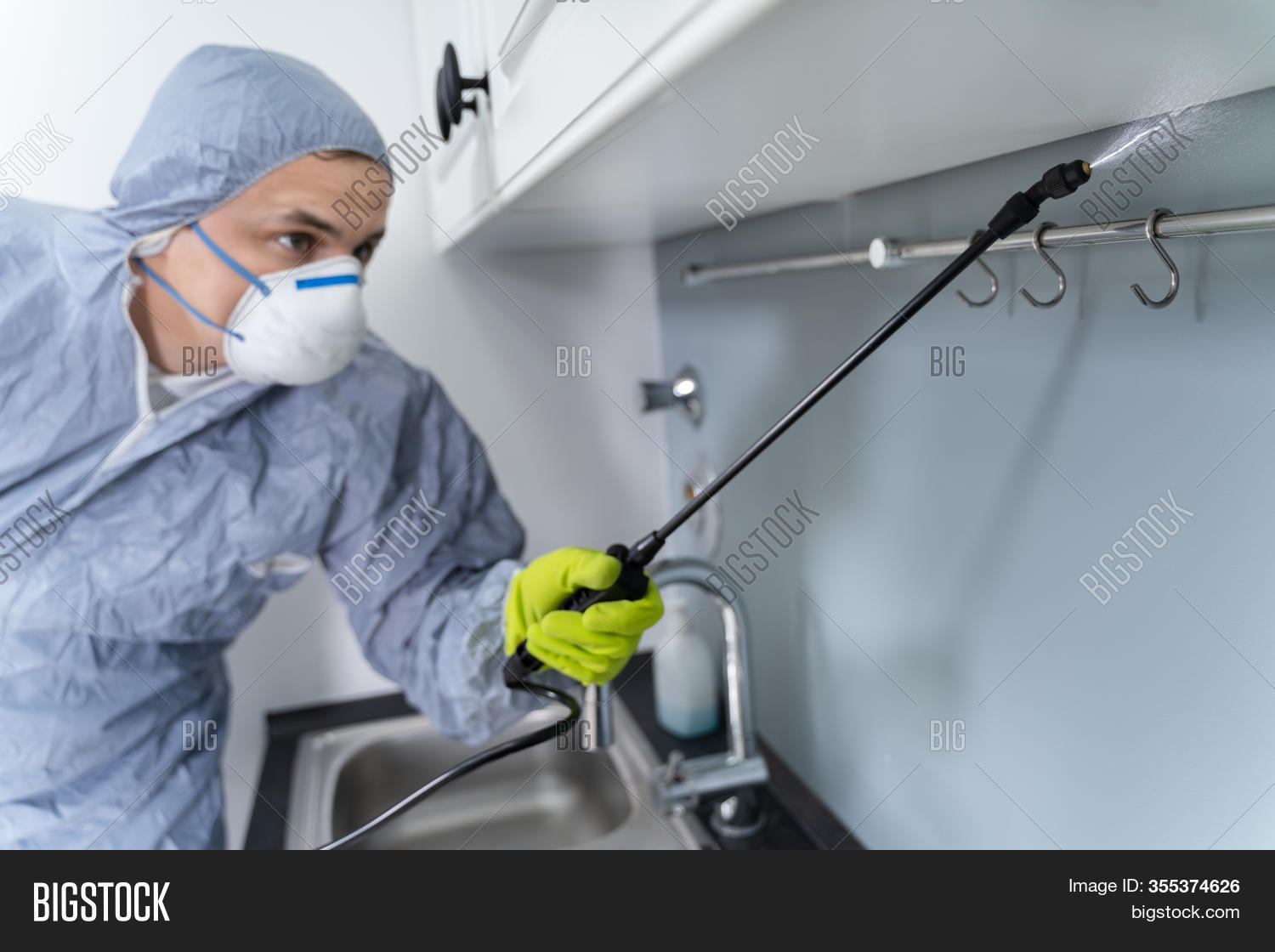 Side View Exterminator Image & Photo (Free Trial) | Bigstock