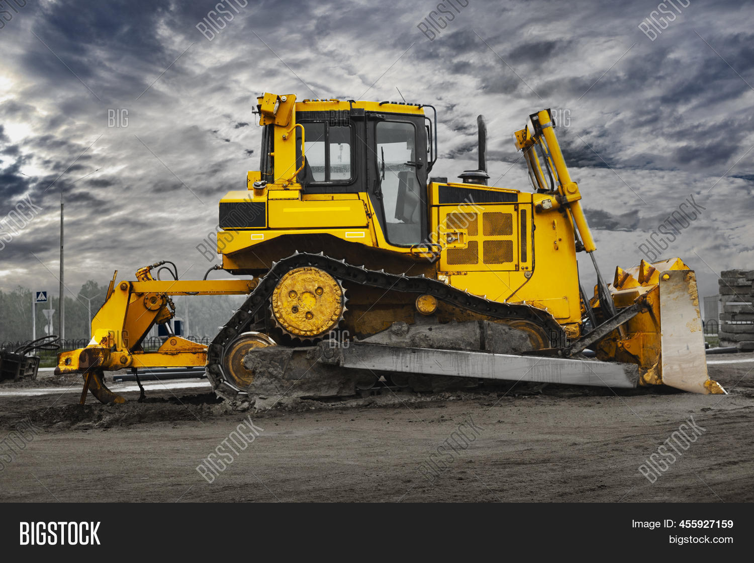 Bulldozer Machine Image & Photo (Free Trial) | Bigstock