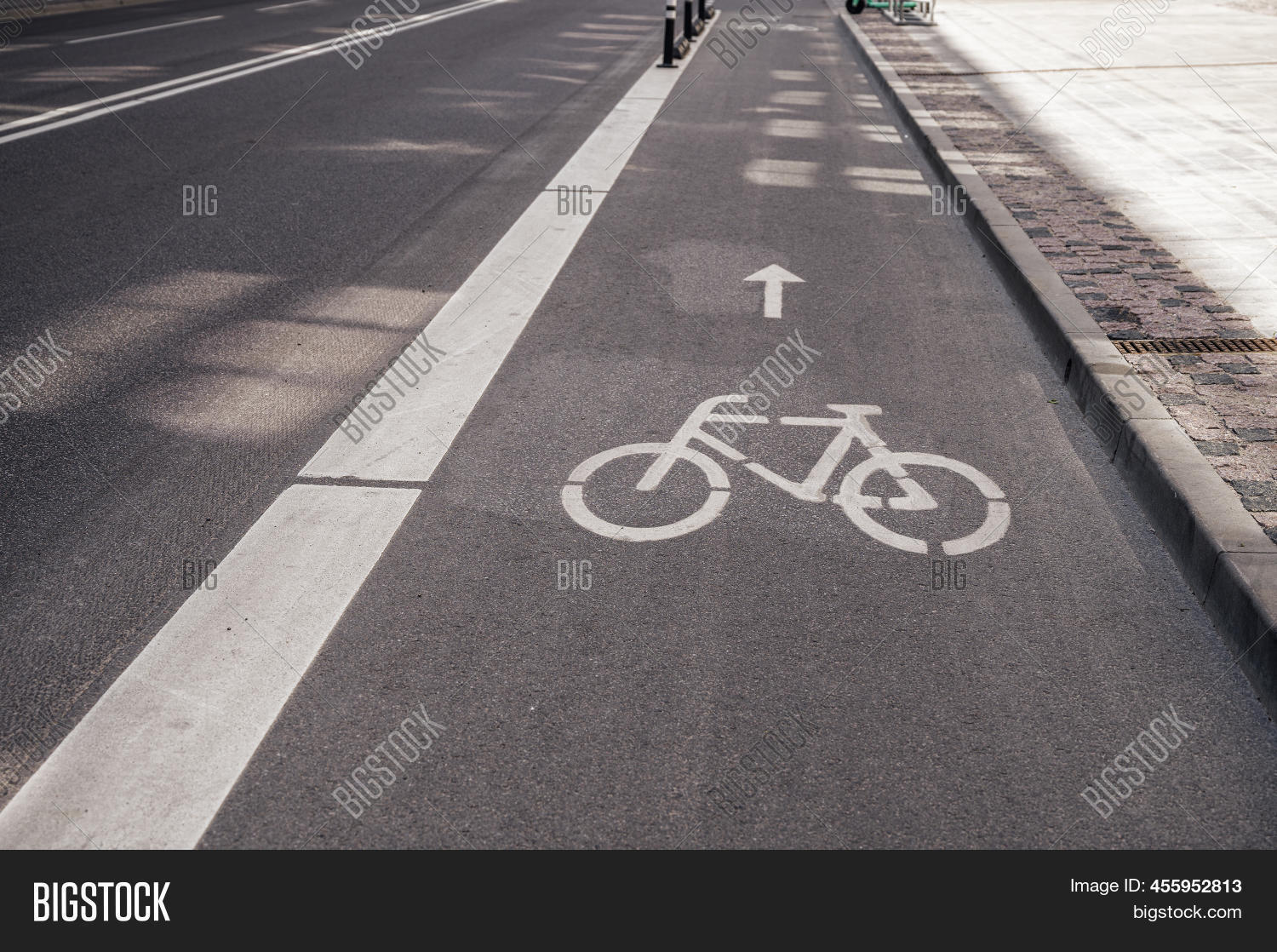 Bicycle Path Bike Sign Image & Photo (Free Trial) | Bigstock