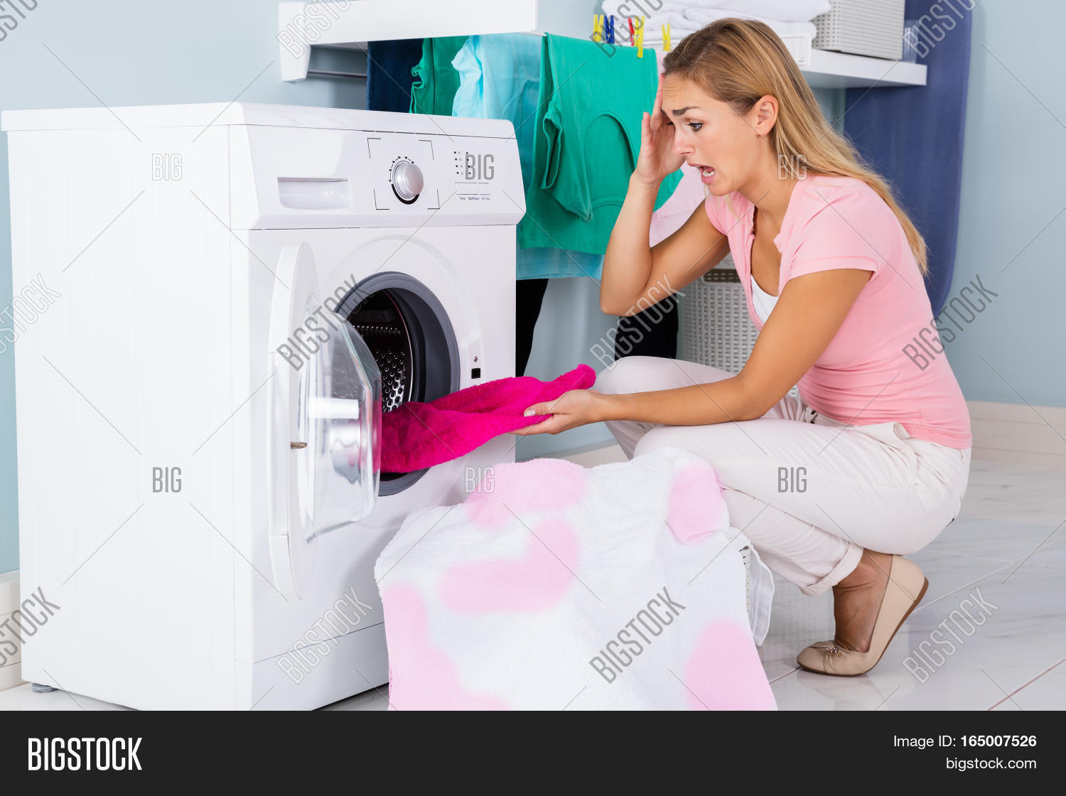 Shocked Angry Woman Image & Photo (Free Trial) | Bigstock