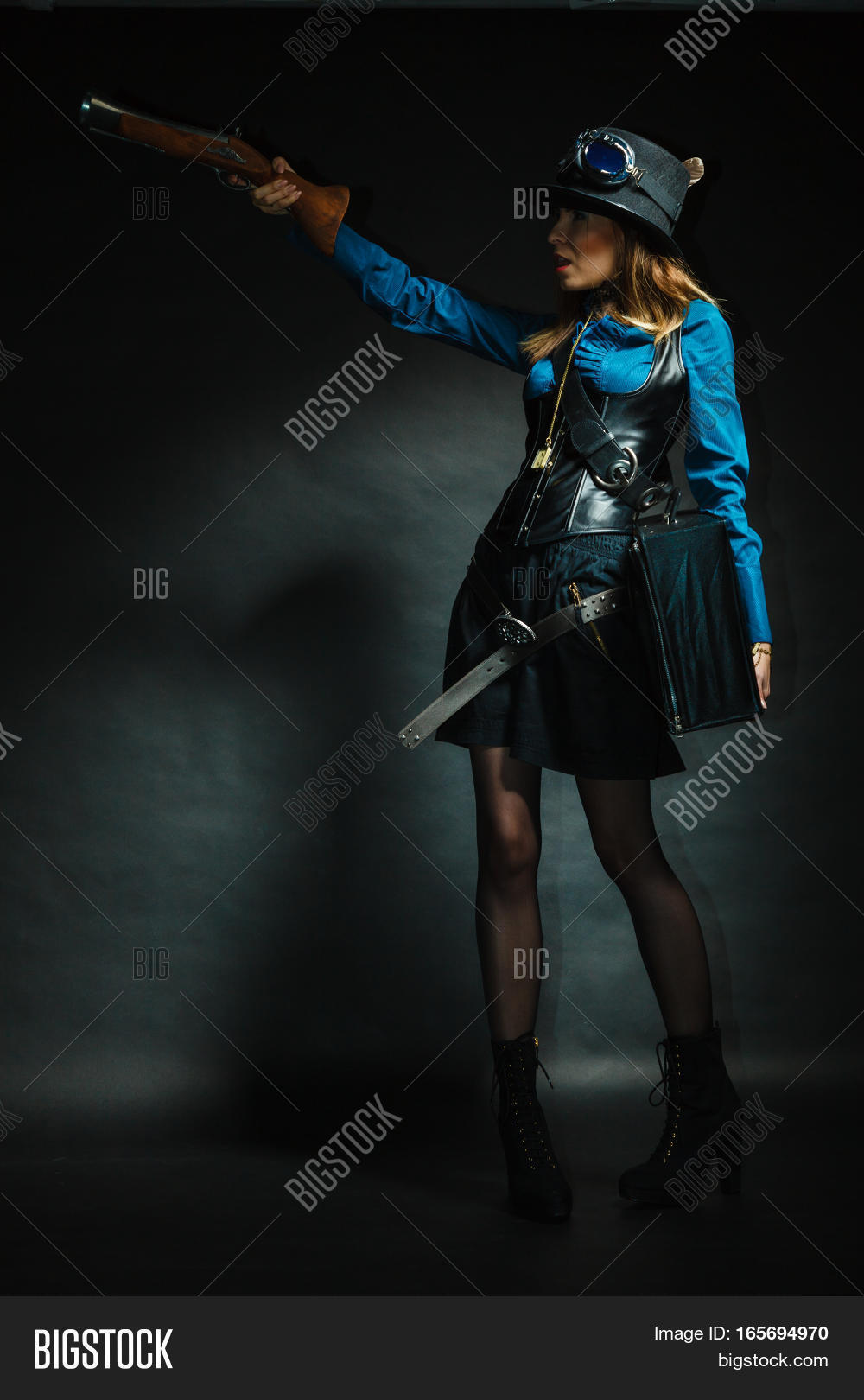 Weapon Victorian Style Image & Photo (Free Trial) | Bigstock
