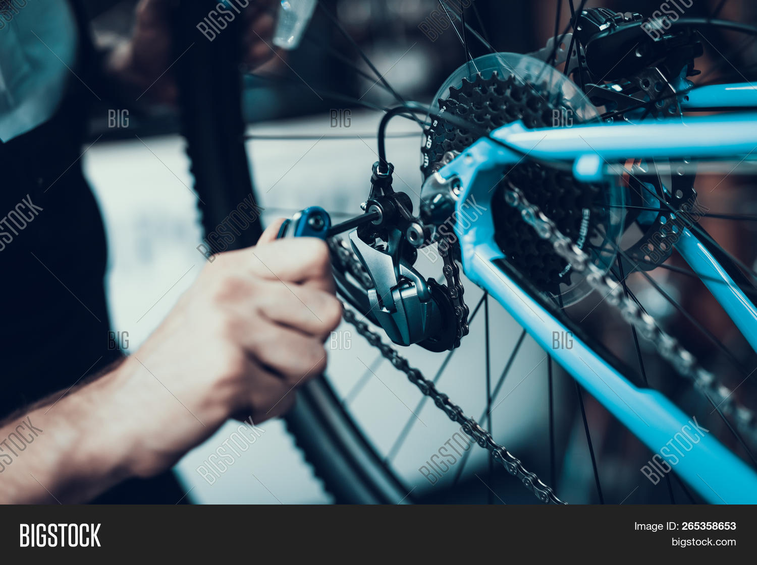 Mechanics Hand Image & Photo (Free Trial) | Bigstock