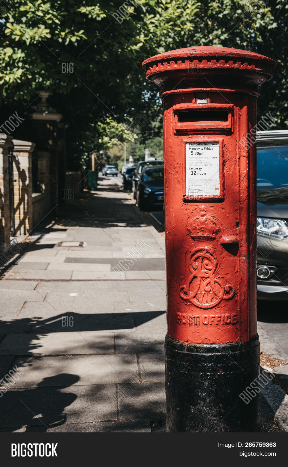 London, Uk - August 1 Image & Photo (Free Trial) | Bigstock