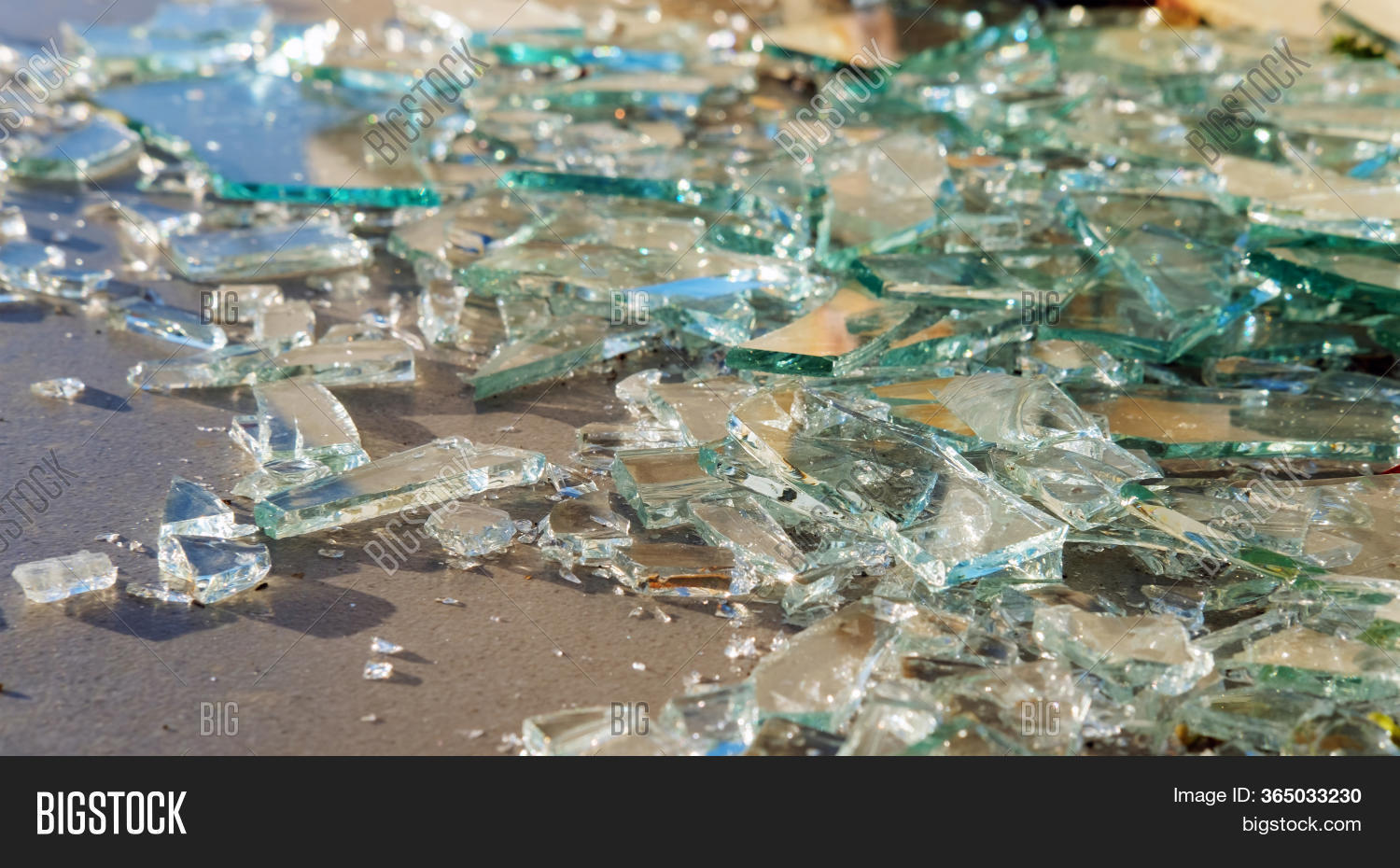 Small Pieces Broken Image & Photo (Free Trial) | Bigstock