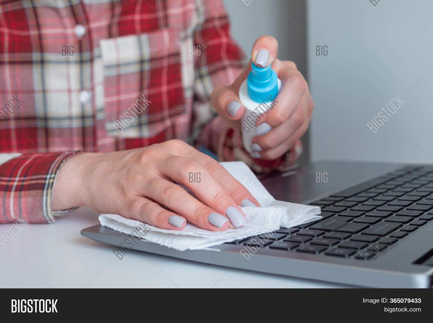 Woman Hands Spraying Image & Photo (Free Trial) | Bigstock
