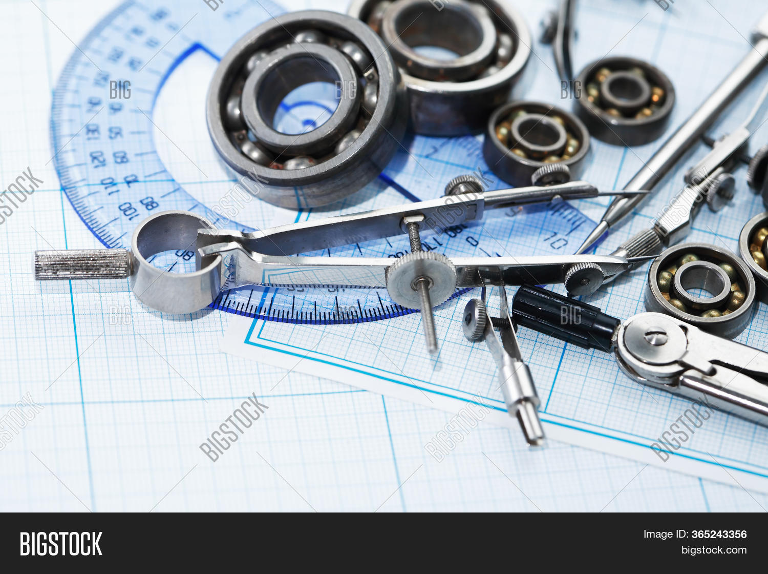Set Old Drawing Tools Image & Photo (Free Trial) | Bigstock