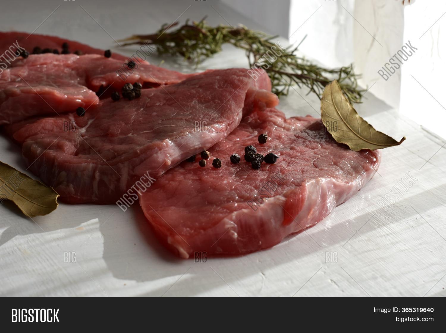 Raw Meat Slices Whit Image & Photo (Free Trial) | Bigstock