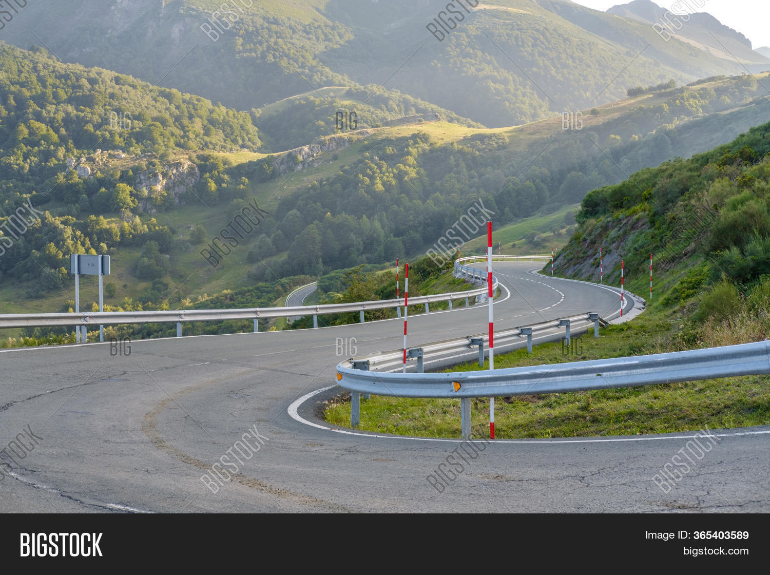 Dangerous Winding Road Image & Photo (Free Trial) | Bigstock