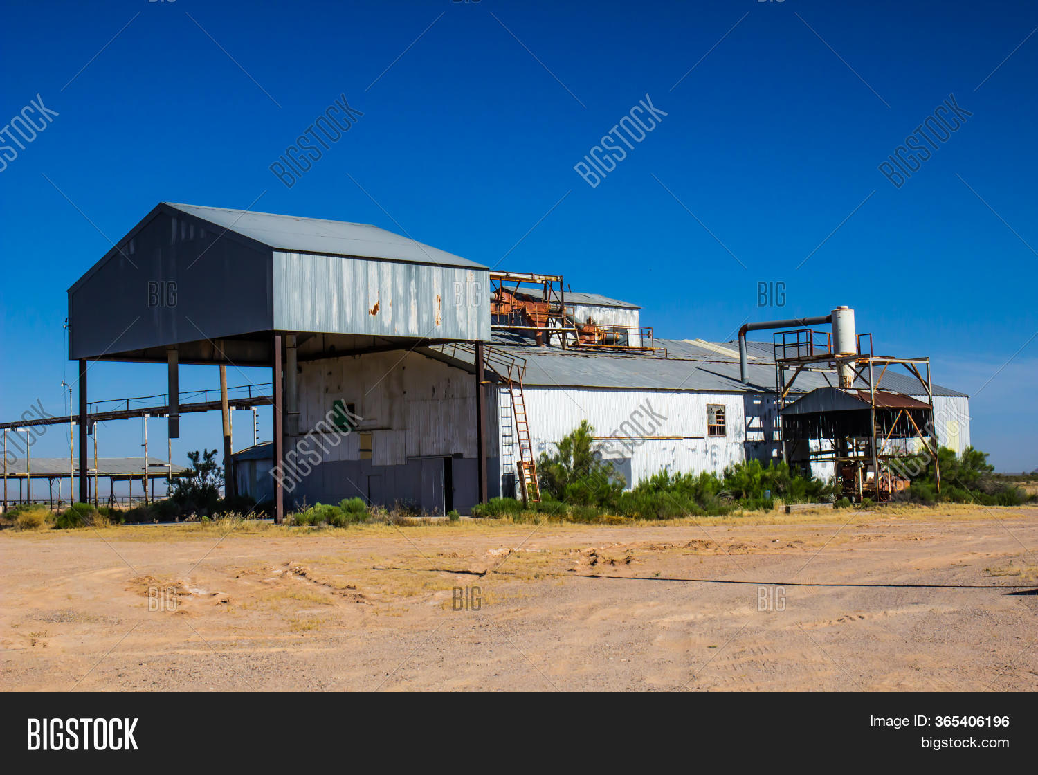 Old Closed Grain Image & Photo (Free Trial) | Bigstock