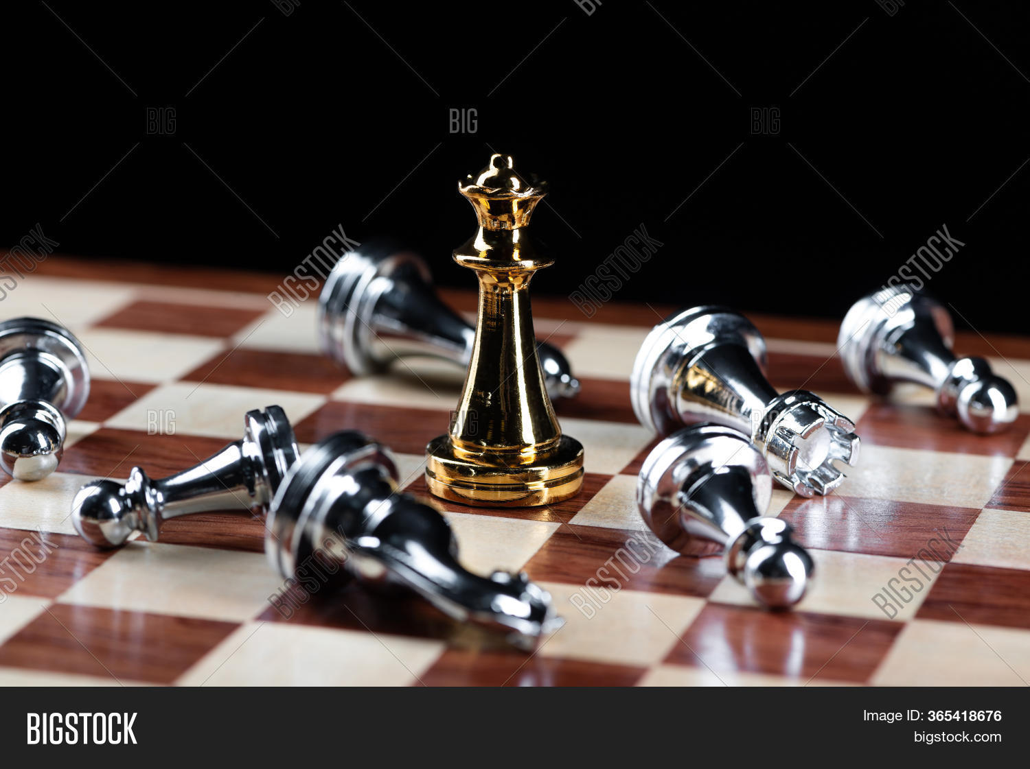 Gold Queen Chess Image & Photo (Free Trial) | Bigstock