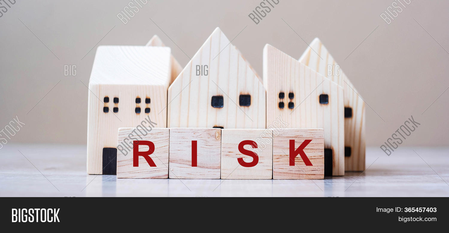Risk Cube Blocks Image & Photo (Free Trial) | Bigstock